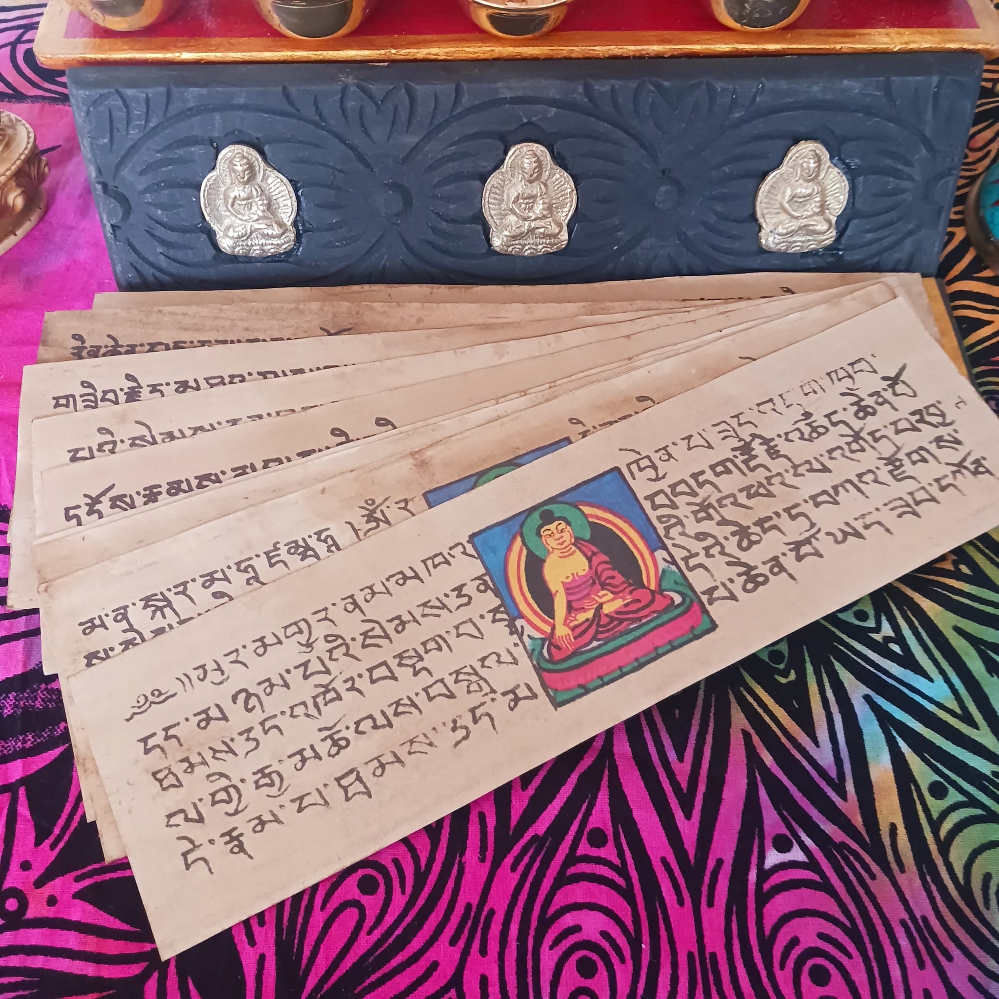 Tibetan Deity Mantra Prayer Book – The Buddha Buddha